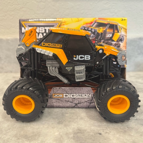 Monster Jam | Toys | Monster Jam Jcb Digatron 225 Series 25 24 Scale ...